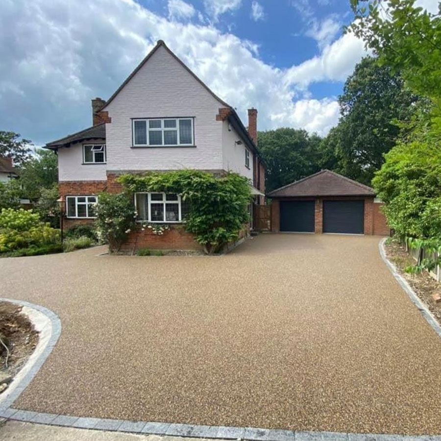 Reading Resin Bound Driveway Installers | Oltco